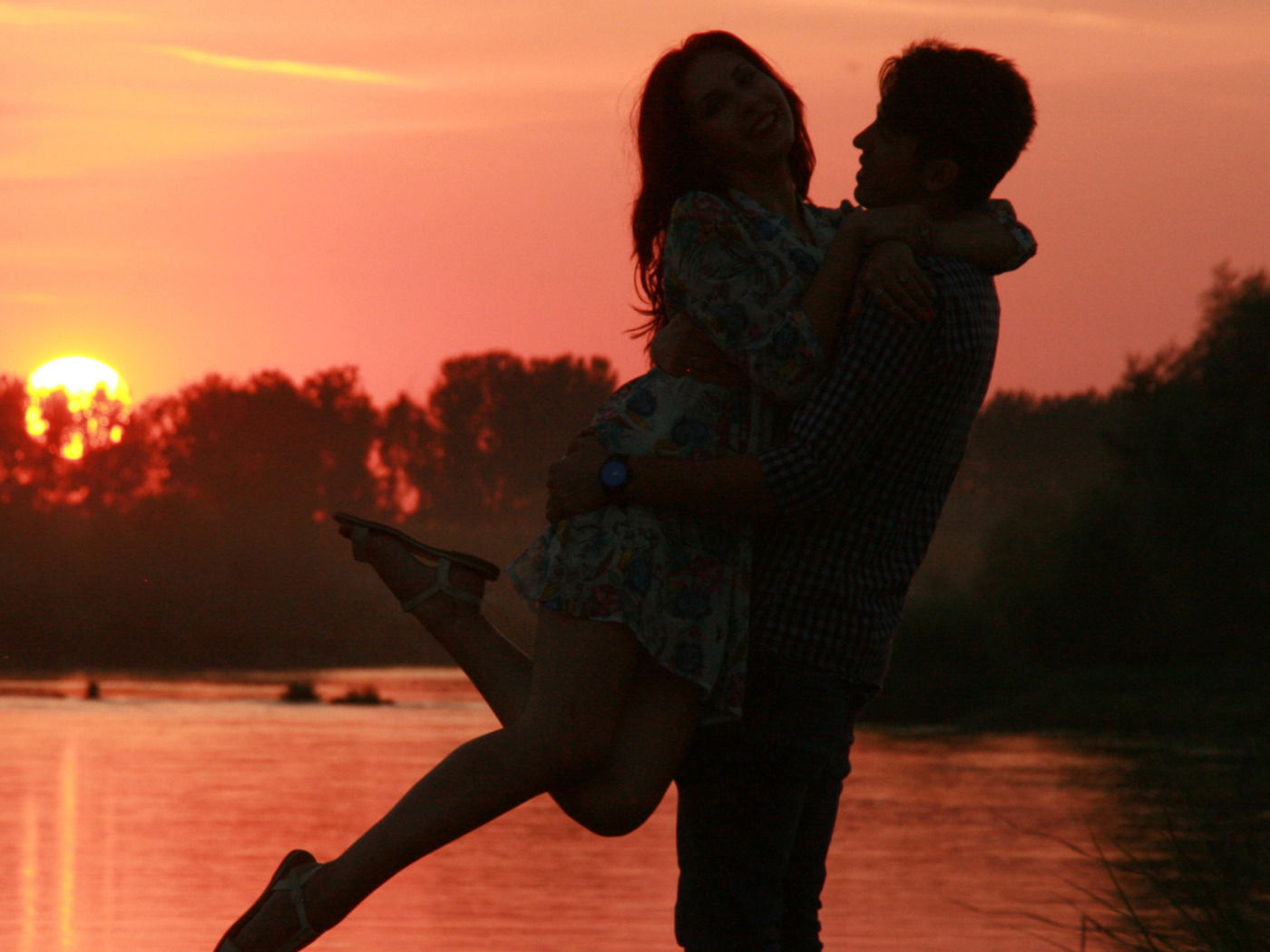 2 años de novios: 41 frases llenas de amor, gratitud y complicidad - Pensador