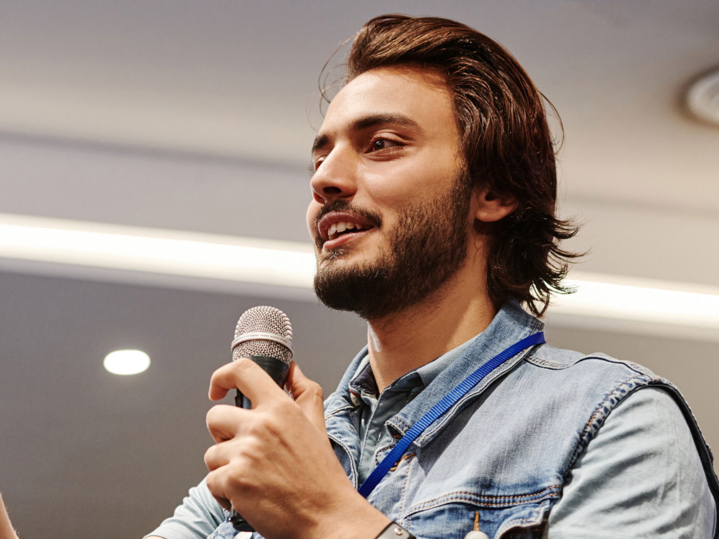 11 ejemplos de discursos para inspirarte y ganar confianza al hablar ...