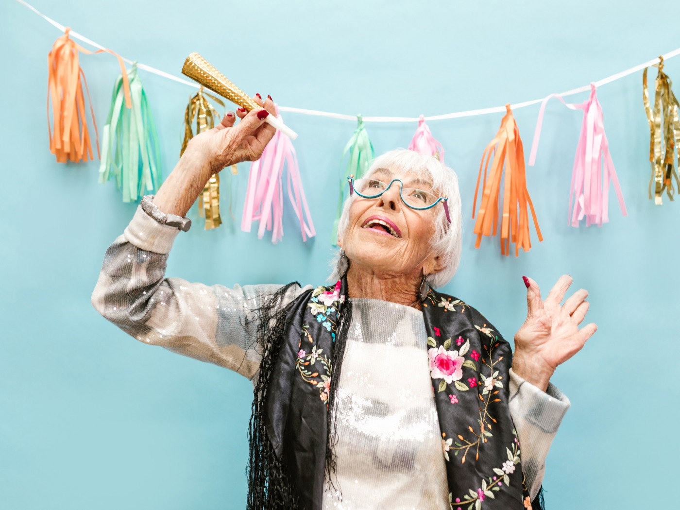Feliz cumpleaños abuela: 57 frases para emocionar y sorprender - Pensador
