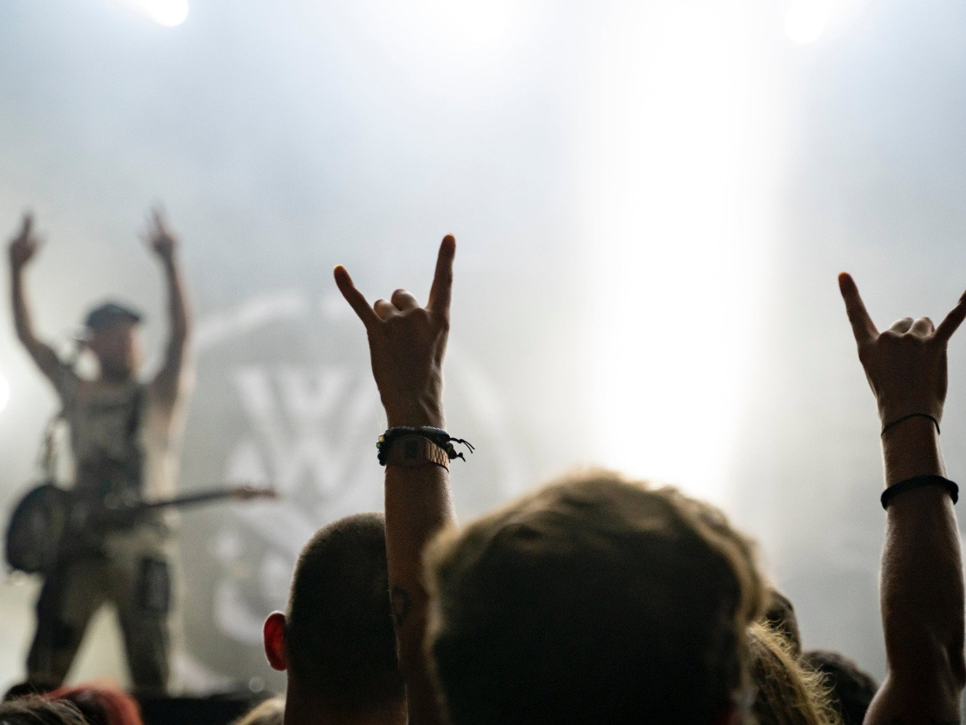 37 frases de rock que marcaron generaciones - Pensador