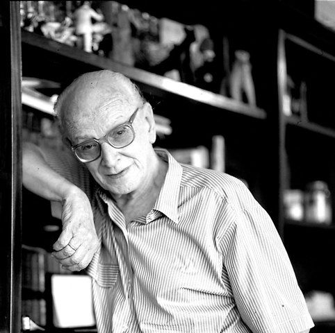 Biografia de Mário Lago - Pensador