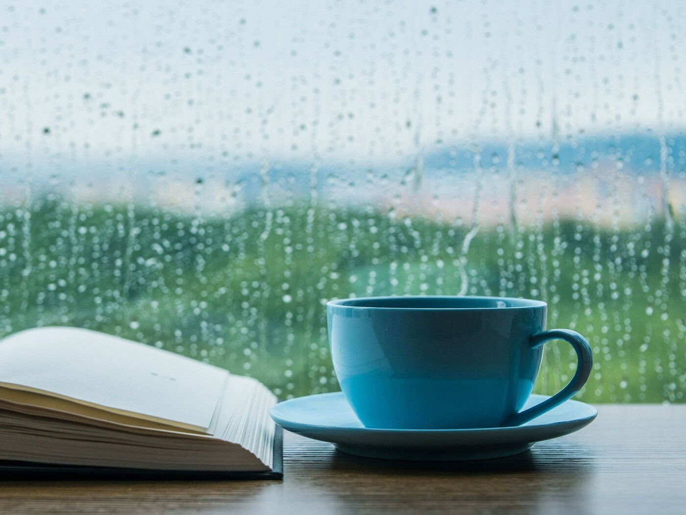 Bom dia com chuva: frases para animar a alma e aquecer o coração - Pensador