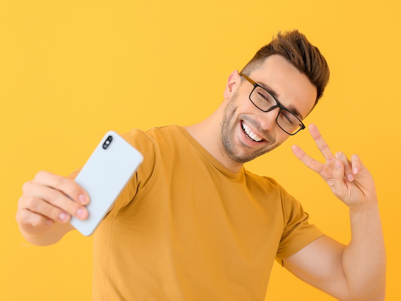 83 legendas para foto do Instagram para brilhar e arrasar - Pensador
