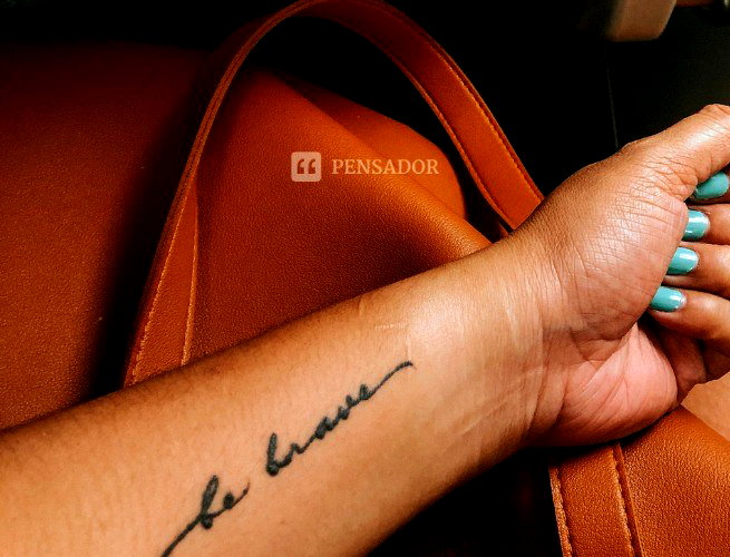 80 Melhores Frases Para Tatuagem Feminina Pensador