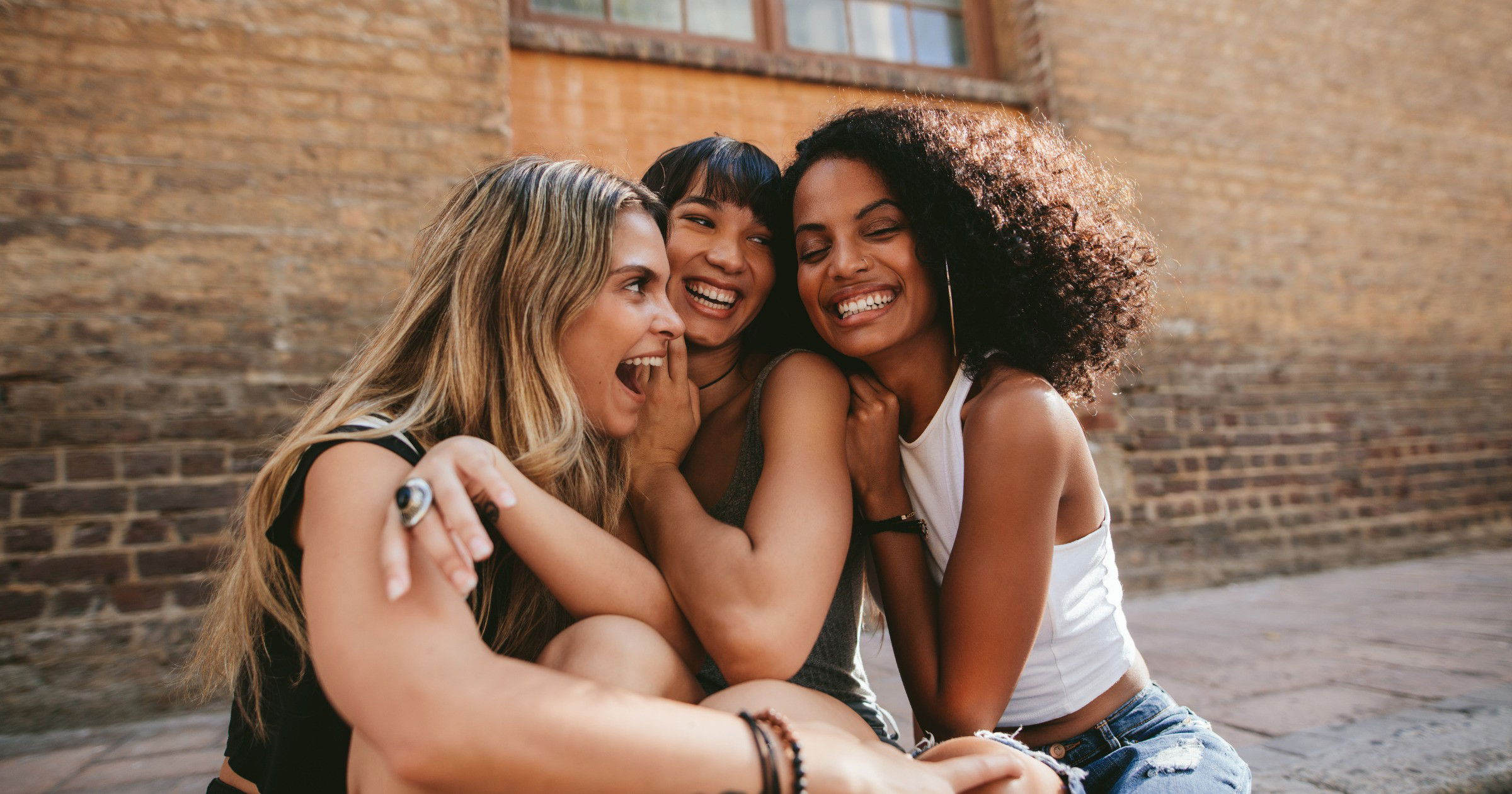 17 poemas para amiga que celebram a amizade - Pensador